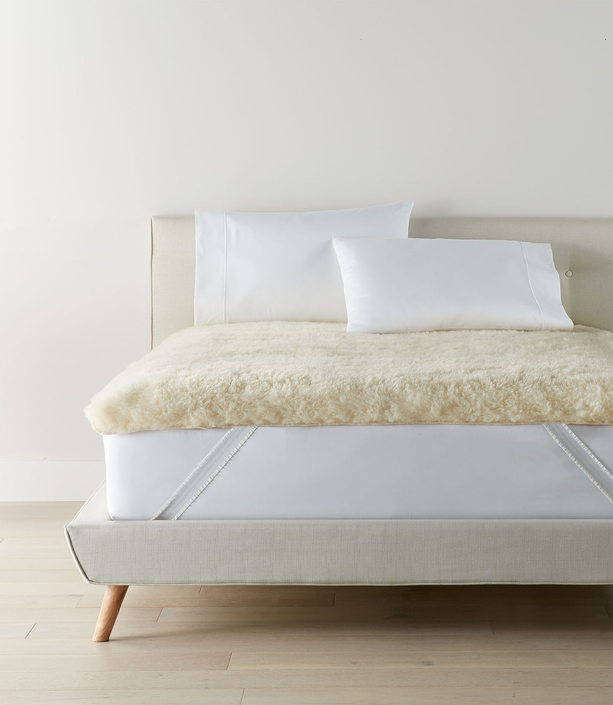 Premium Temperature Regulating Wool Bedding | Peacock Alley